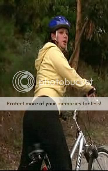 Leah Remini Nice ASS!!! Photo by dabeast3c | Photobucket